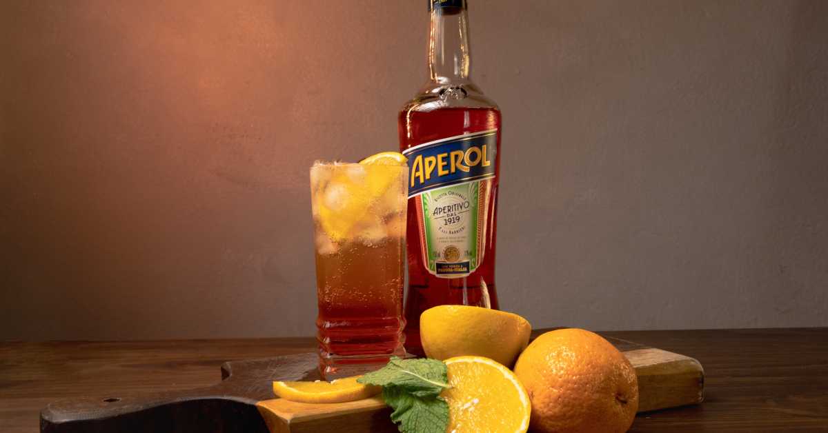 How to Make the Perfect Aperol Spritz | Recipe
